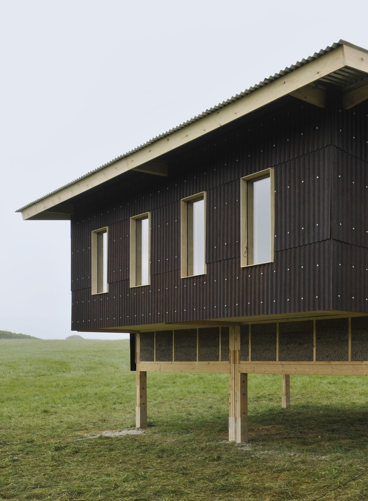 Polyvalent Studio: A Carbon-Negative, Modular Prototype by Practice Architecture & Unit 7 ...