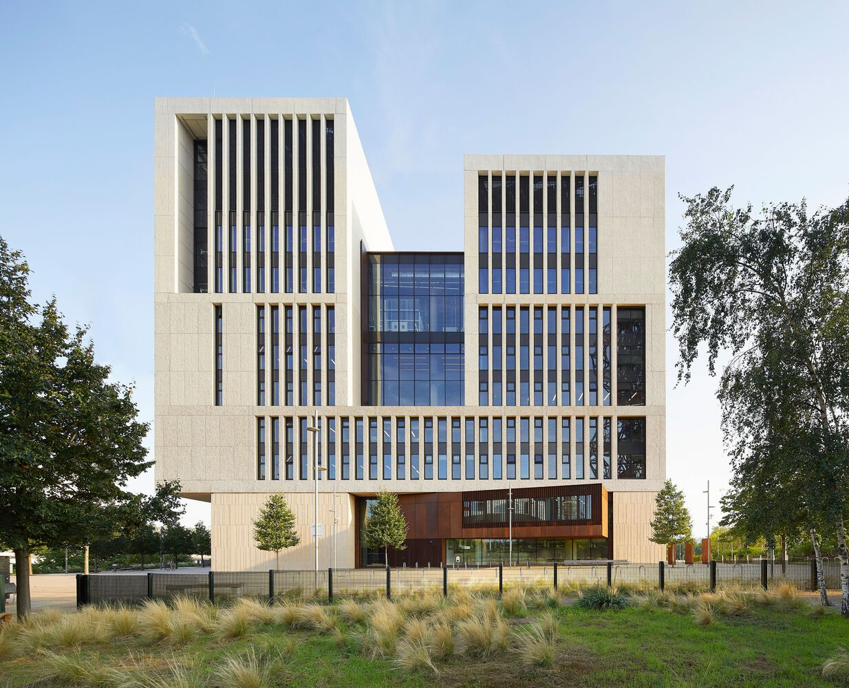 Marshgate UCL East Building by Stanton Williams: A New Era in ...
