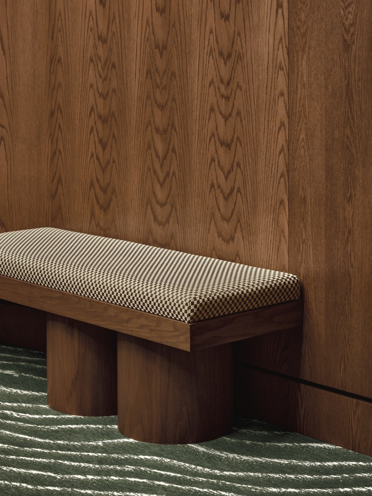 Modern Indoor Golf Club Design: MUNI by Ivy Studio in Montreal | Architecture Story