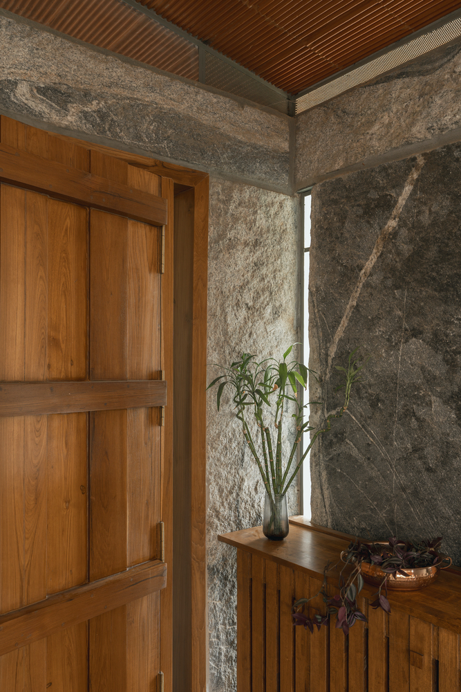 Passive Design Strategies in Residential Architecture: Namana House by Wright Inspires ...