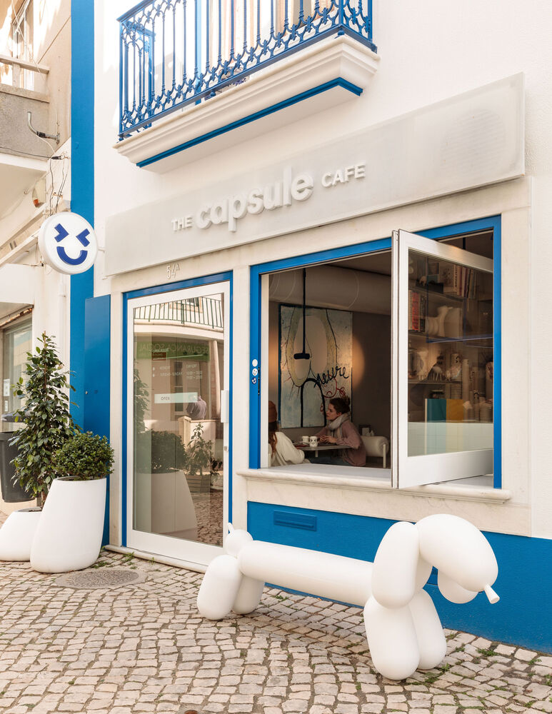 The Capsule Cafe by Atelier Réalité: A Contemporary Culinary Capsule in ...