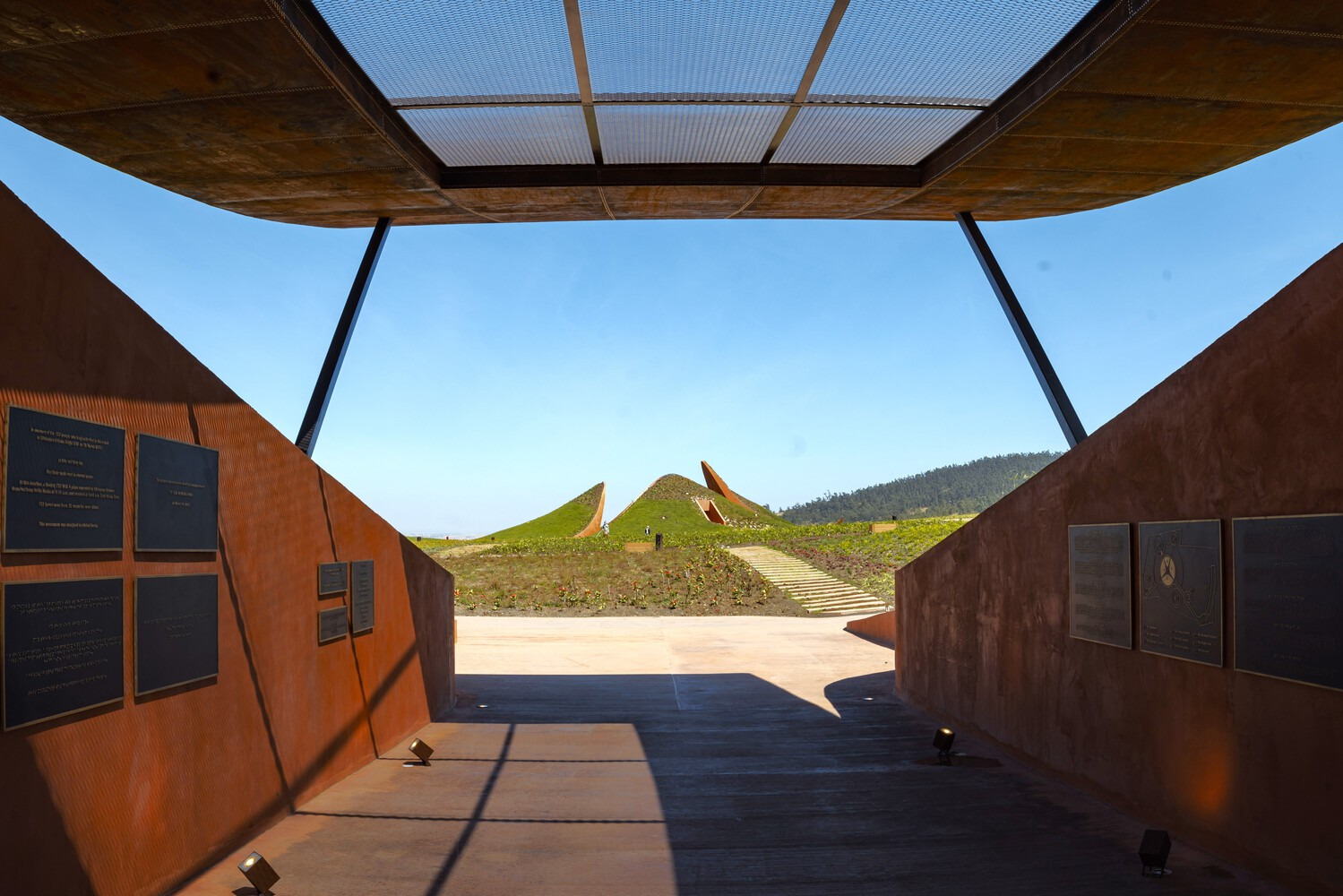 ET-302 Memorial Architecture Design: A Tribute of Absence, Revelation ...