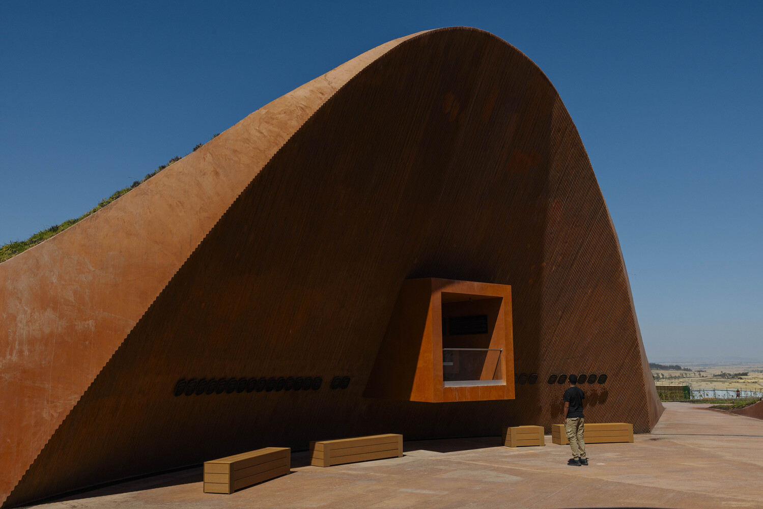 ET-302 Memorial Architecture Design: A Tribute of Absence, Revelation ...