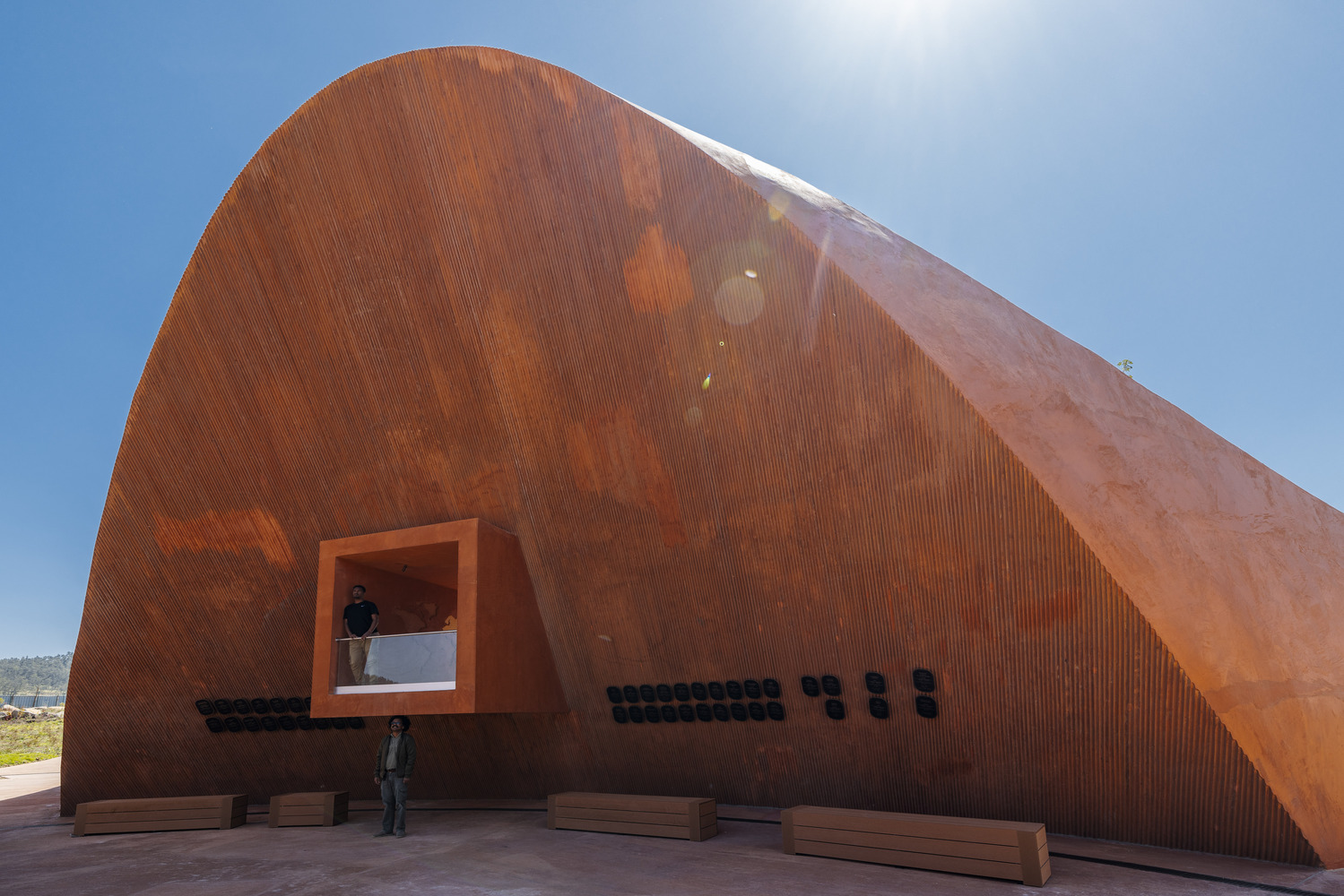 ET-302 Memorial Architecture Design: A Tribute of Absence, Revelation ...