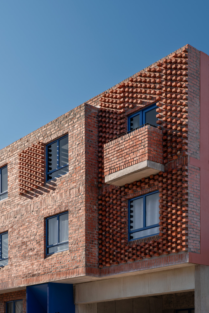 9 on Nares by Two Five Five Architects: A Vision of Budget-Conscious ...