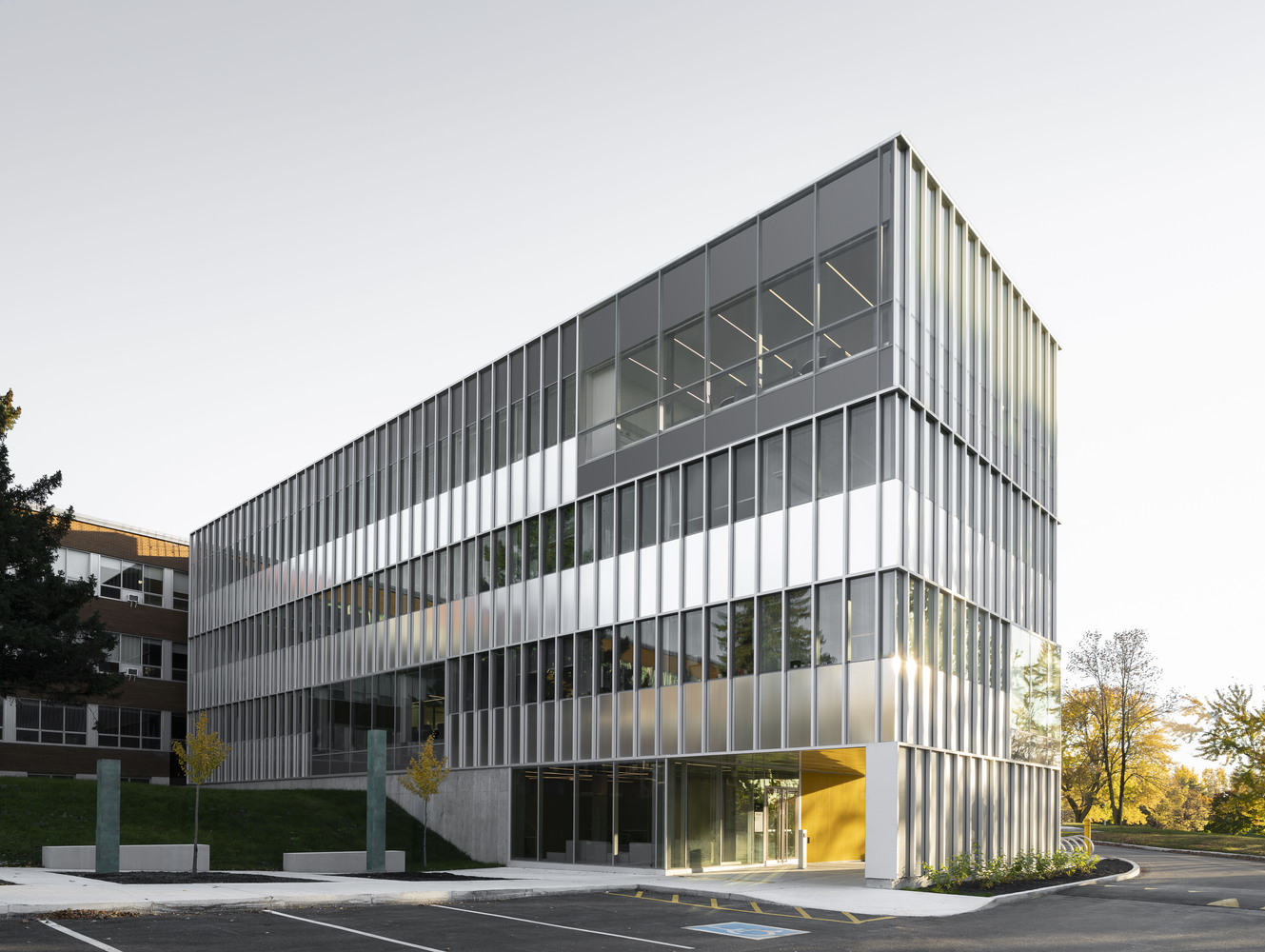 University Architecture Design at Université de Sherbrooke: Pavillon A5 ...