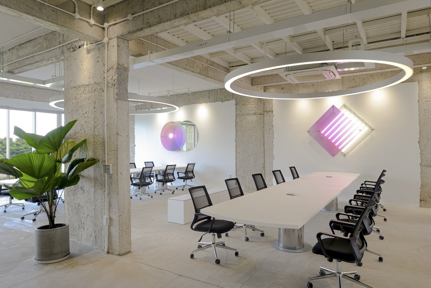 Inspire Hub Hybrid Office: A Modern and Flexible Workspace by DQV Architects | Sustainable ...