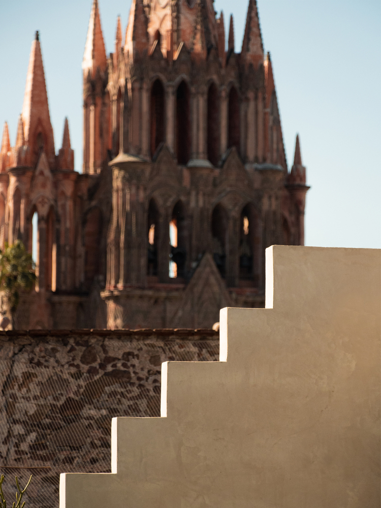 Altar Casa Arca: A Masterpiece of Climate-Responsive Architecture in ...