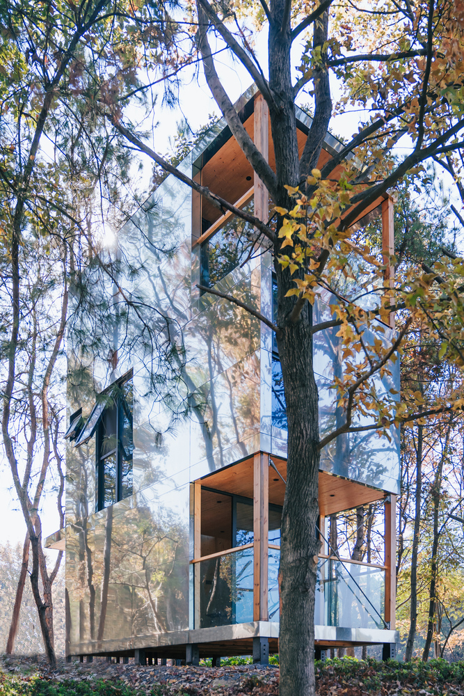 The Giraffe Cabin: A Masterpiece of Prefabricated Wood Cabins by Wiki ...