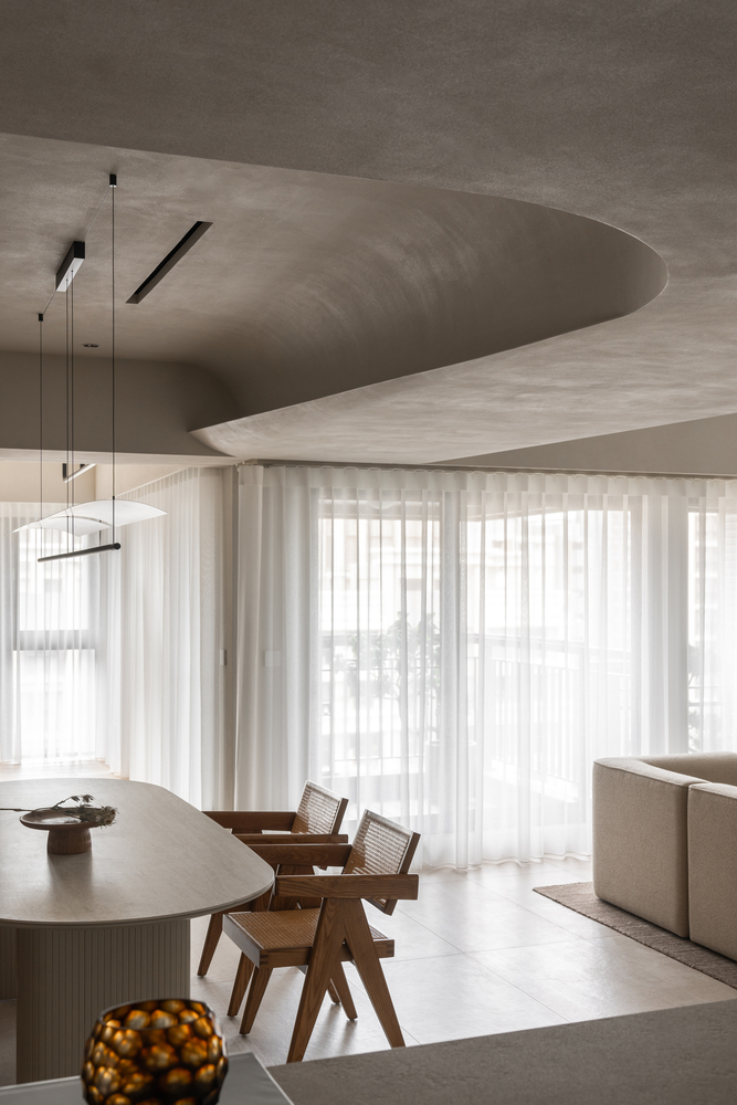 Curved Interior Design in the Slow Rhythm Apartment by KC Design Studio ...