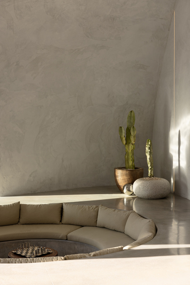 Hata Dome: A Self-Built Dome House Design Merging Brutalism ...