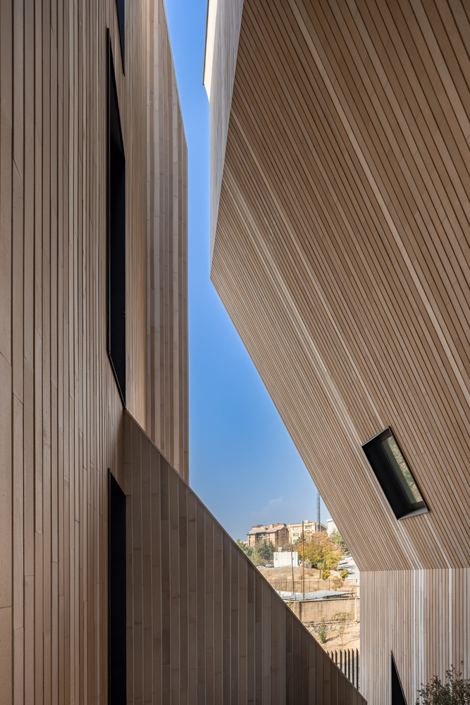 AnDo Residential Building: Contemporary Brick Residential Architecture ...