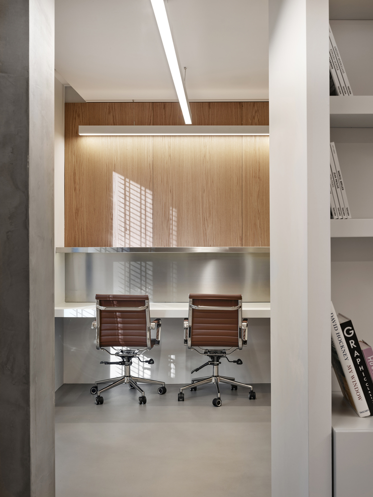 Flexible Office Interior Design in Türkiye: Remy Global Office by KAT73 ...