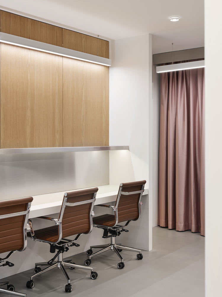 Flexible Office Interior Design in Türkiye: Remy Global Office by KAT73 ...