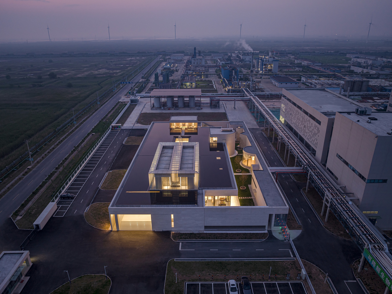 Bluepha BioFAB by XING DESIGN: A Futuristic Biomanufacturing Hub ...