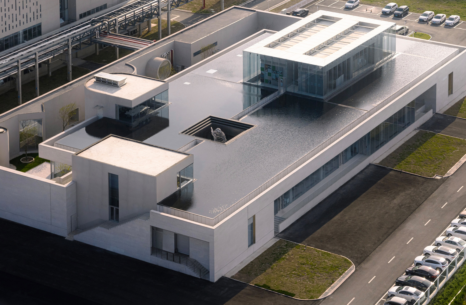 Bluepha BioFAB by XING DESIGN: A Futuristic Biomanufacturing Hub ...