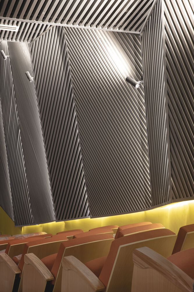 School of Business and Economics FAE Building – University of Santiago ...