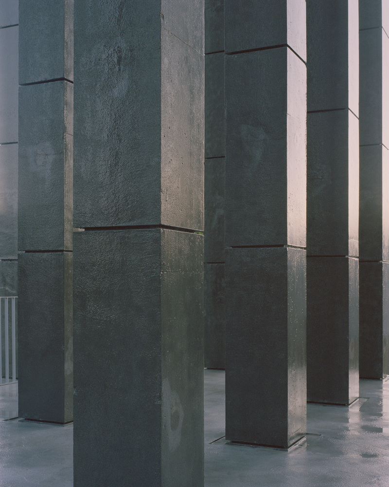 Less Pavilion by Pezo von Ellrichshausen: An Exploration in Minimalist ...