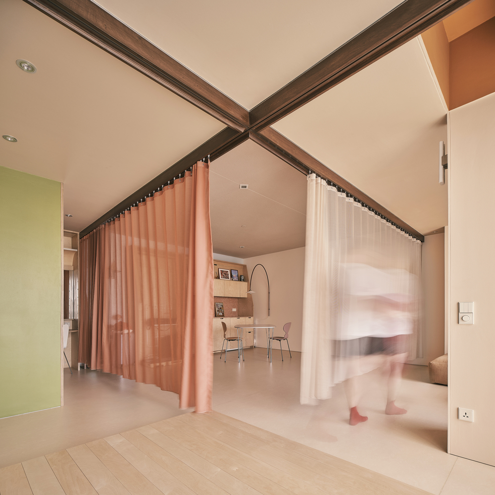 Compact Apartment Design with Flexible Layout: MM33 by buno in Bangkok ...