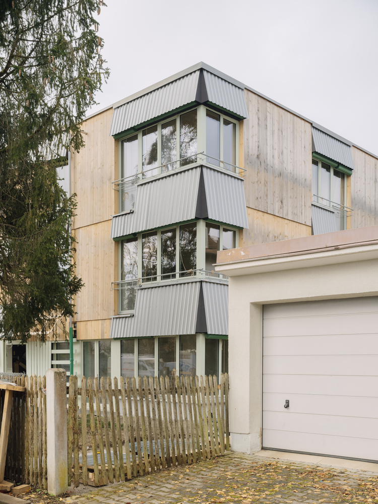 Multi-Generational Housing Architecture: The Resilient House by etal ...