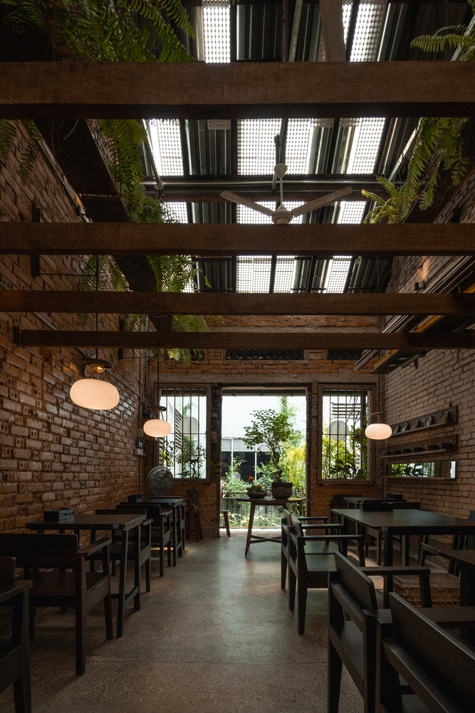 O Plant-based Ton That Dam: A Model of Adaptive Reuse Restaurant Design ...