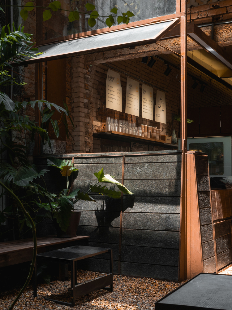 O Plant-based Ton That Dam: A Model of Adaptive Reuse Restaurant Design ...