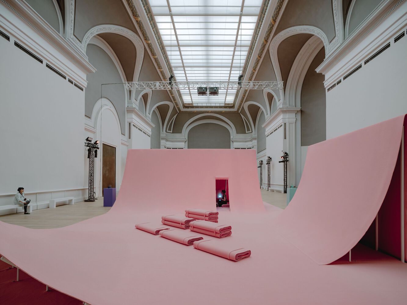The Fun Palace Installation by Studio Ossidiana: An Immersive Art ...