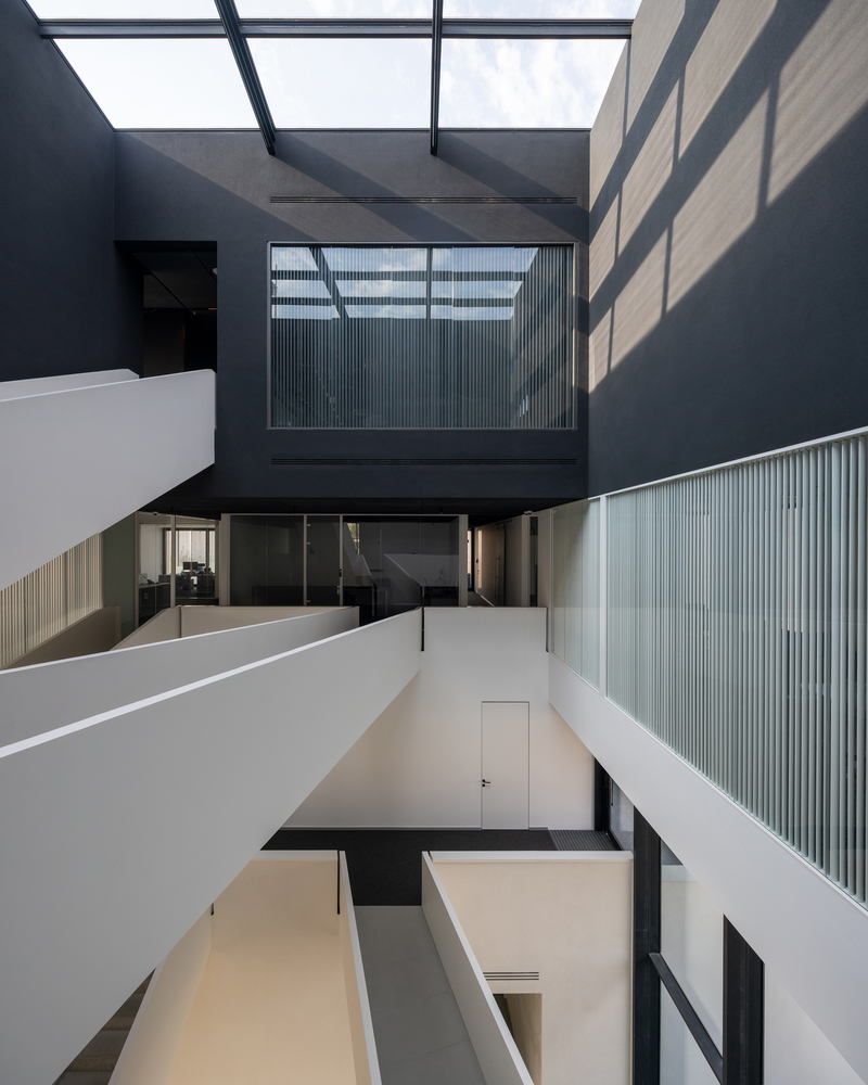 Rahyaft Office by NOIR Office: An Innovative Office Architecture Design ...