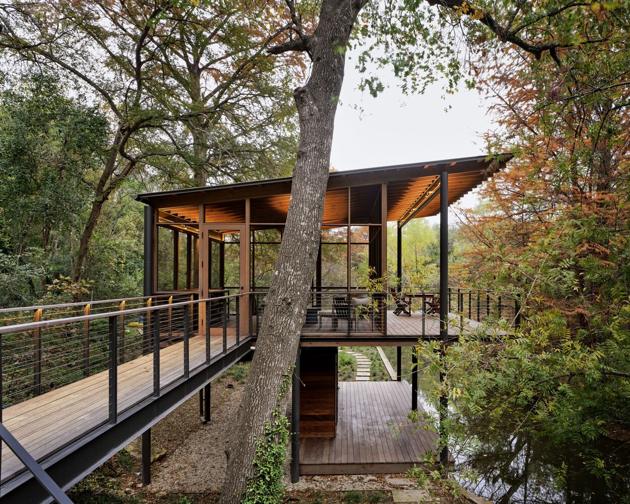 Roost Platform: A Masterpiece of Elevated Waterfront Architecture by ...