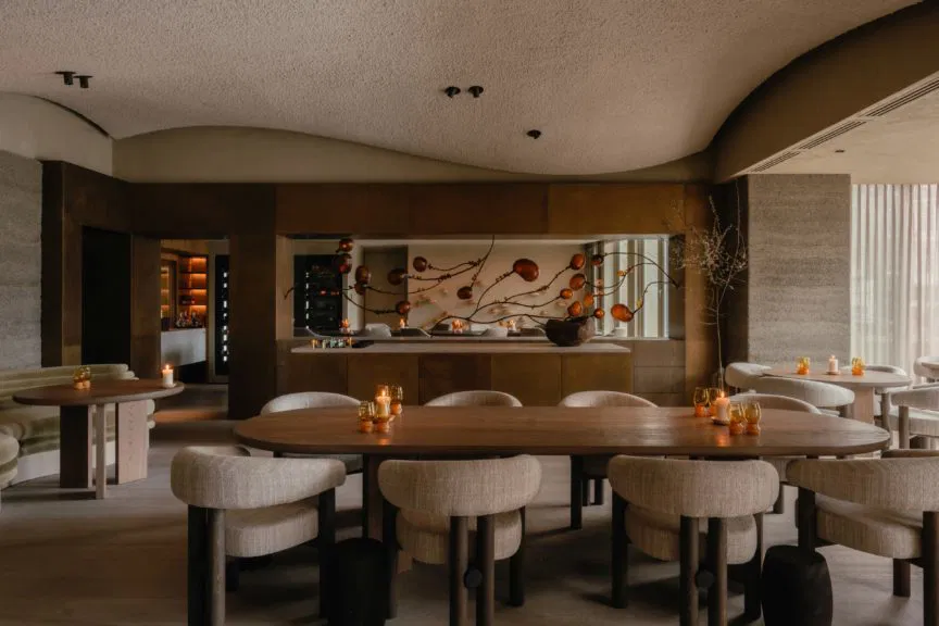 Steki Restaurant in Fujairah / HRH Sheikha Shamseh Al Sharqi + Carlos ...