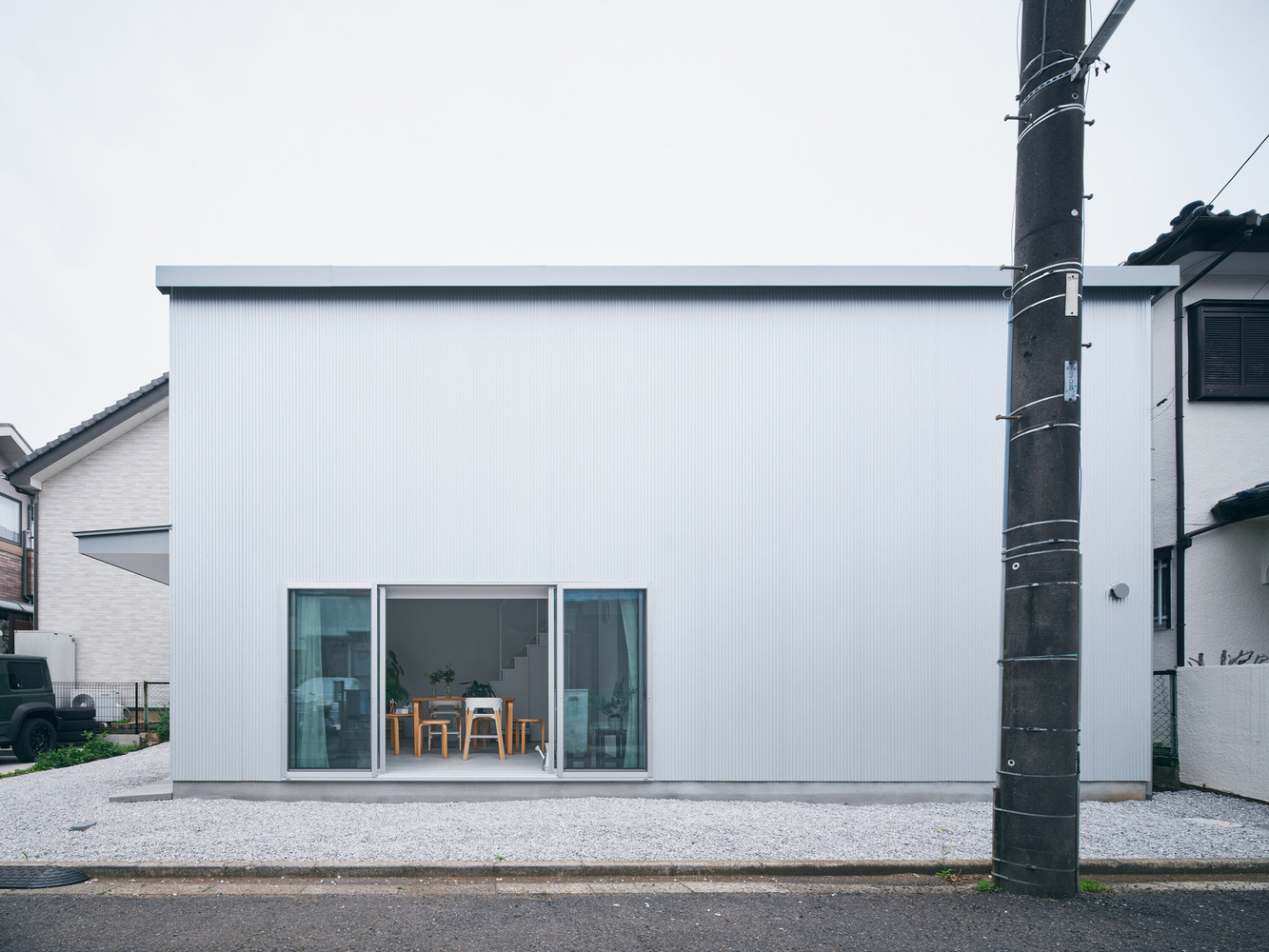 Overlap House / Office Sugurufukuda – Innovative Residential ...