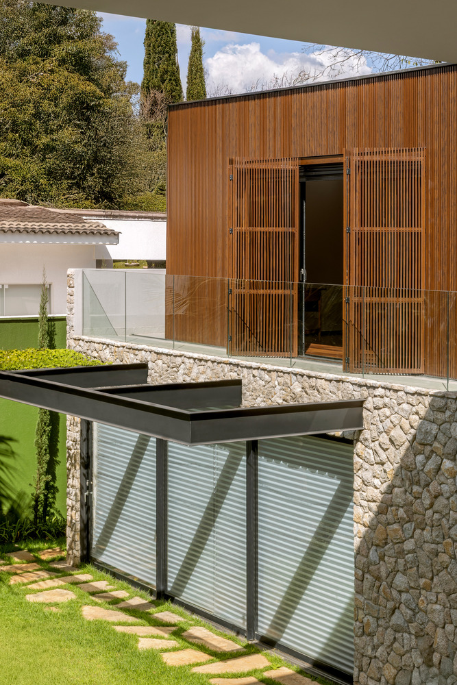 Dione House by STUDIO ANDRE LENZA: A Contemporary Cerrado Retreat ...