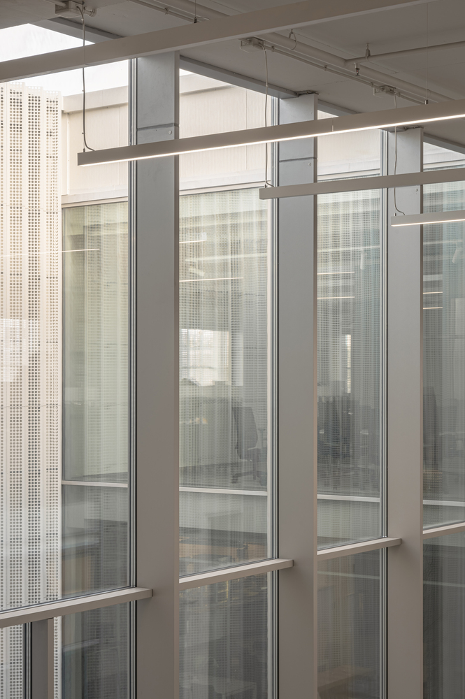 Roshen Logistics Center by Prototype: A Benchmark in Industrial ...