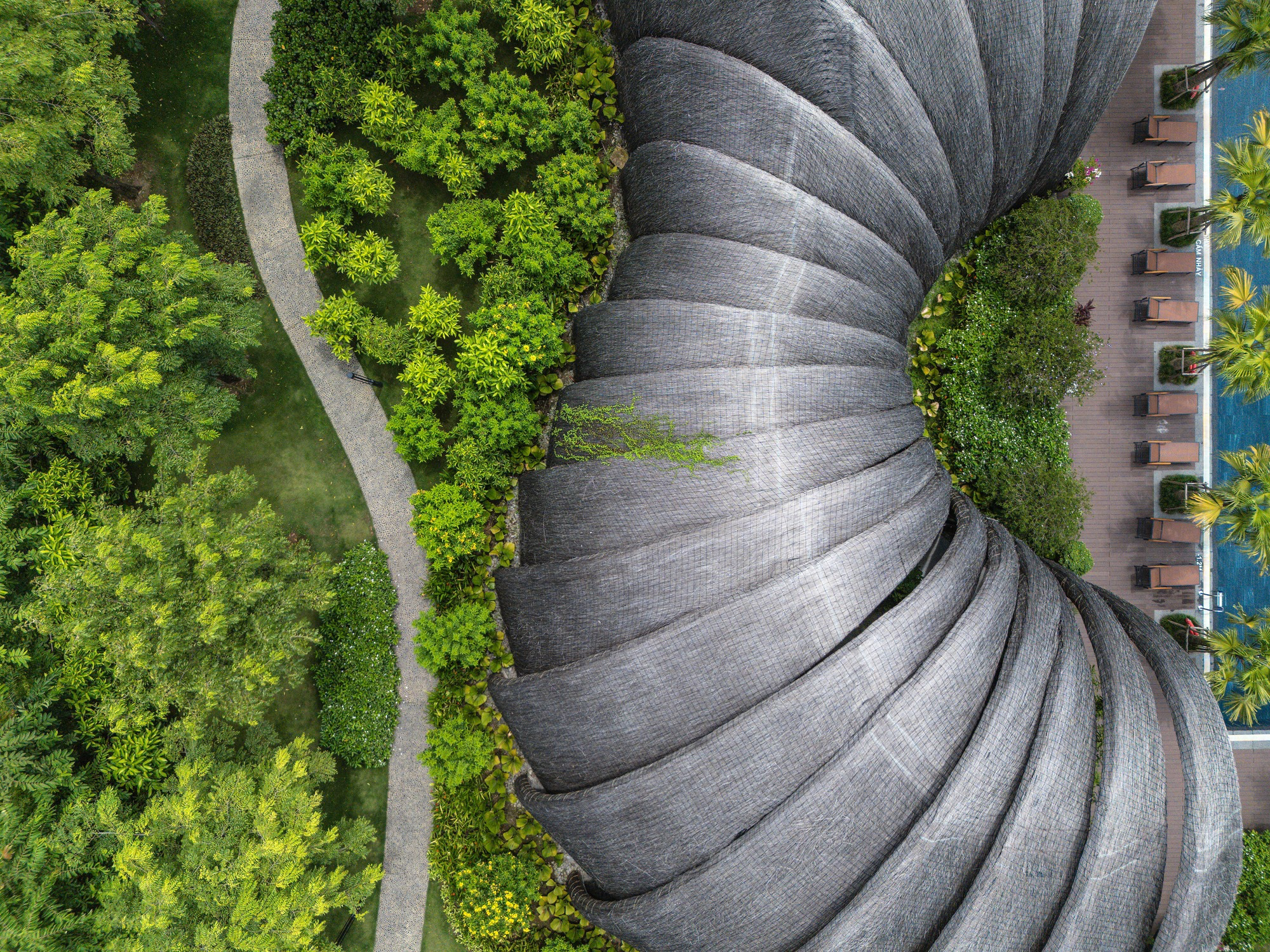 Guột Garden Club House by Ho Khue Architects | Hospitality Building Story