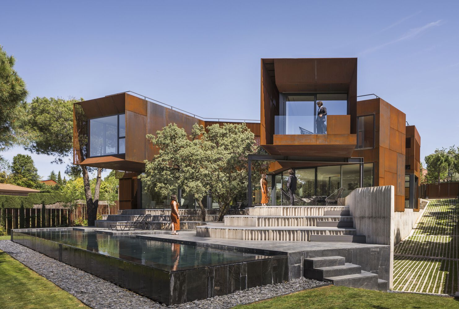 The House that Splits: A Study in Space, Time, and Adaptive Design ...