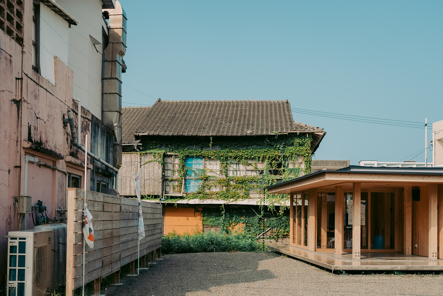 Ikeda Ryokan Renovation by atelier Lamp: Reviving Tradition and ...