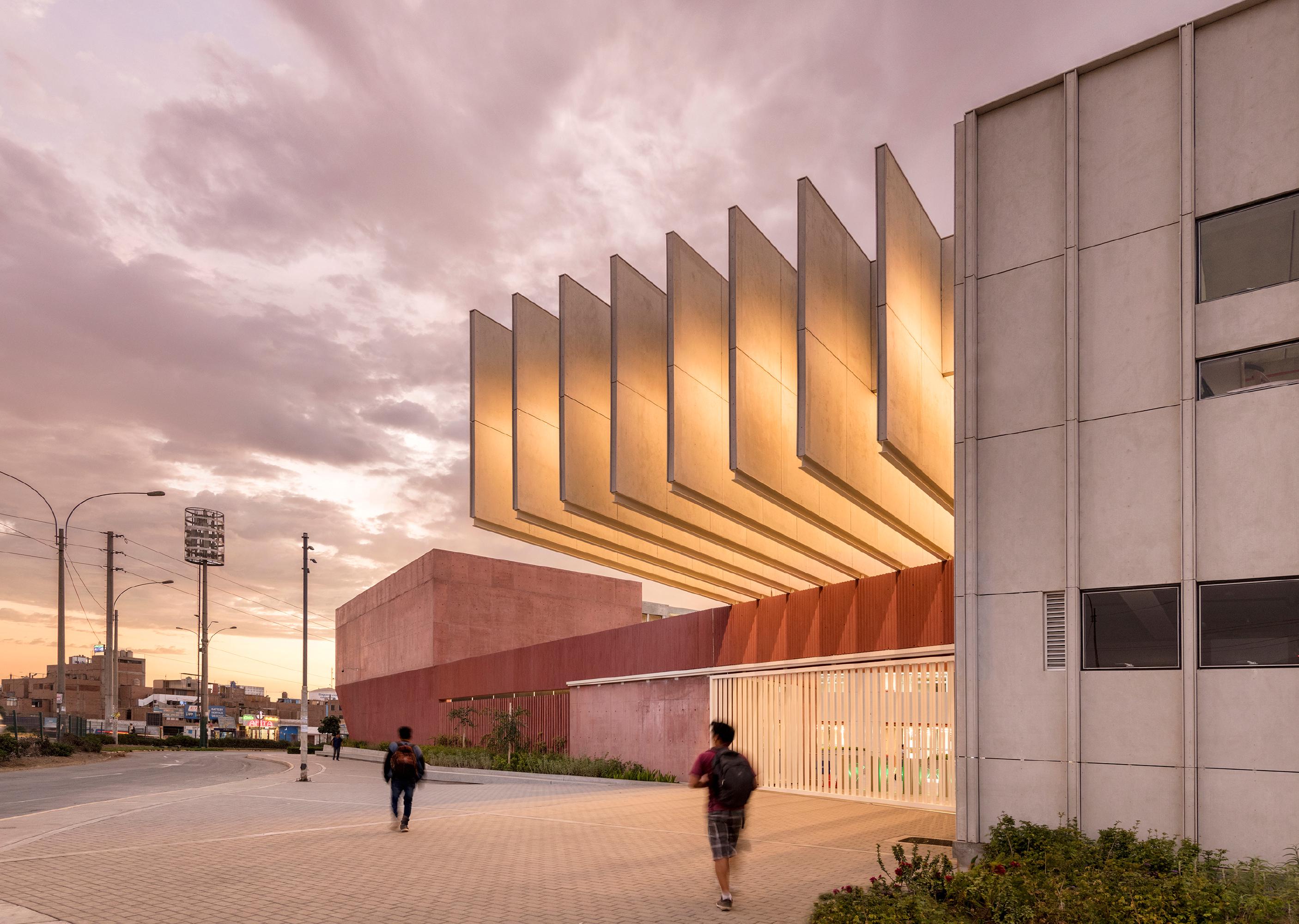 Designing a Sustainable Learning Haven: University Campus for ...