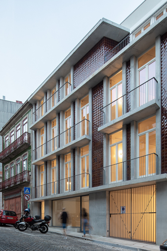 Urban Housing Design in Porto: The General Silveira Building by ATA ...