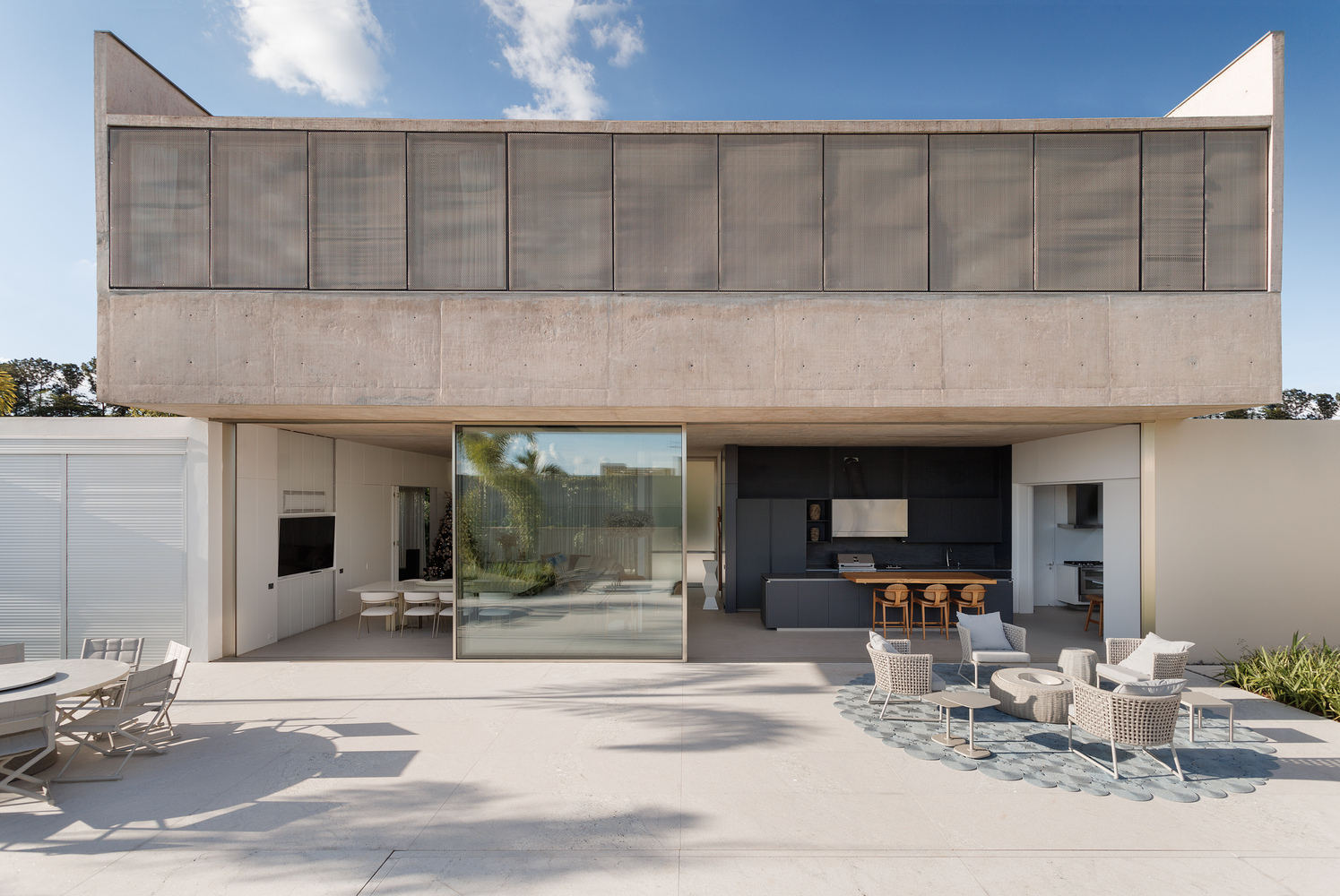Modern Brazilian Residential Architecture: Unveiling the FG House by ...
