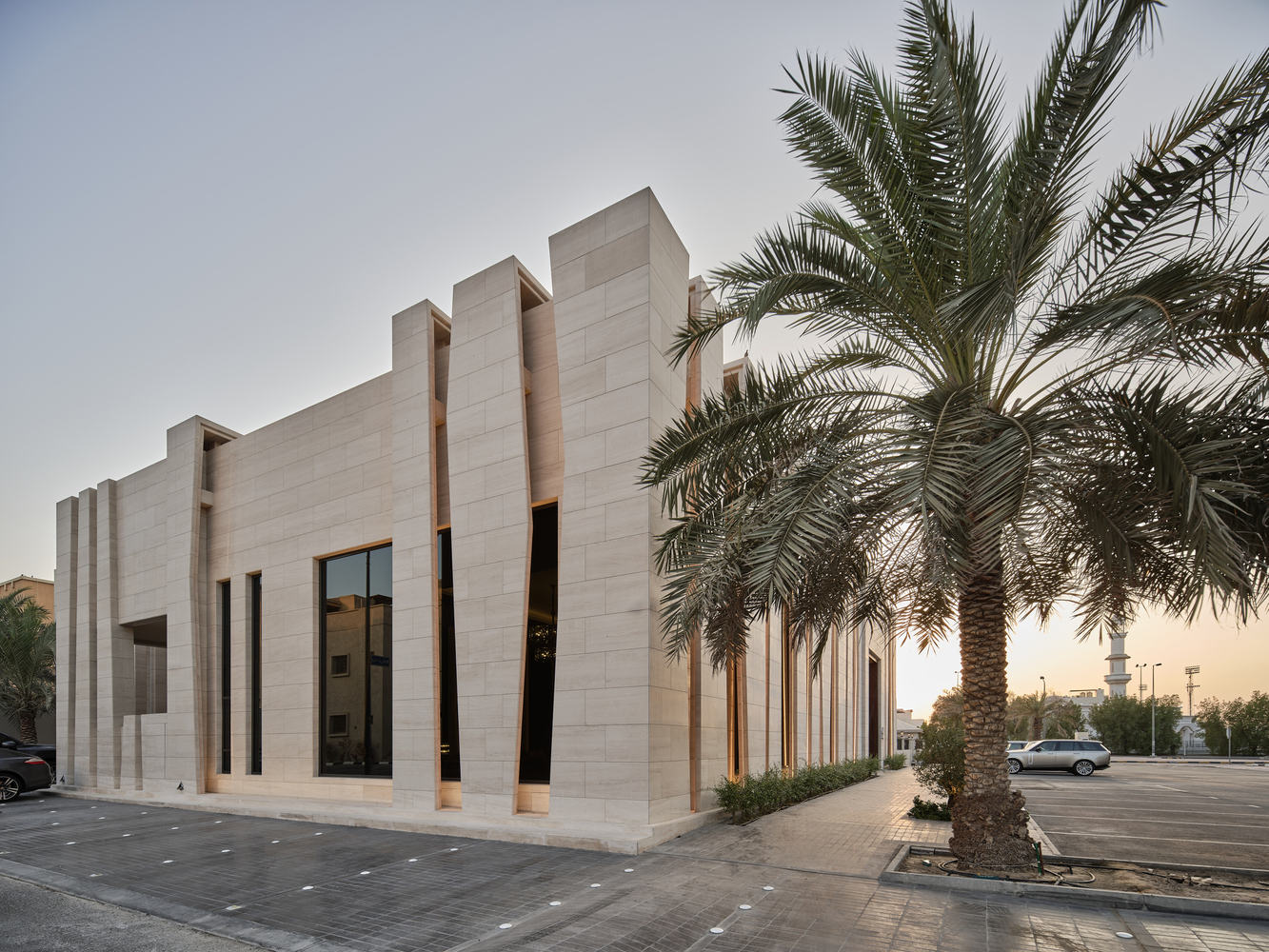 Illuminate Kuwait's Social Hub: AlOsami Diwaniya Unveiled in Faiha ...