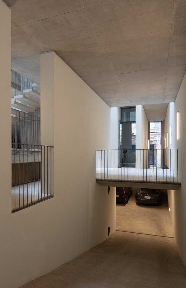 Urban Housing Design in Porto: The General Silveira Building by ATA ...