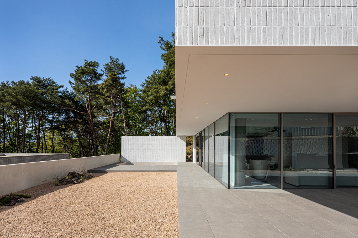 The Ultimate Guide to Modern Weekend House Design | Architecture Blog