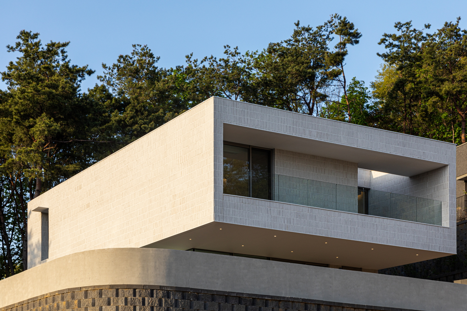 The Ultimate Guide to Modern Weekend House Design | Architecture Blog