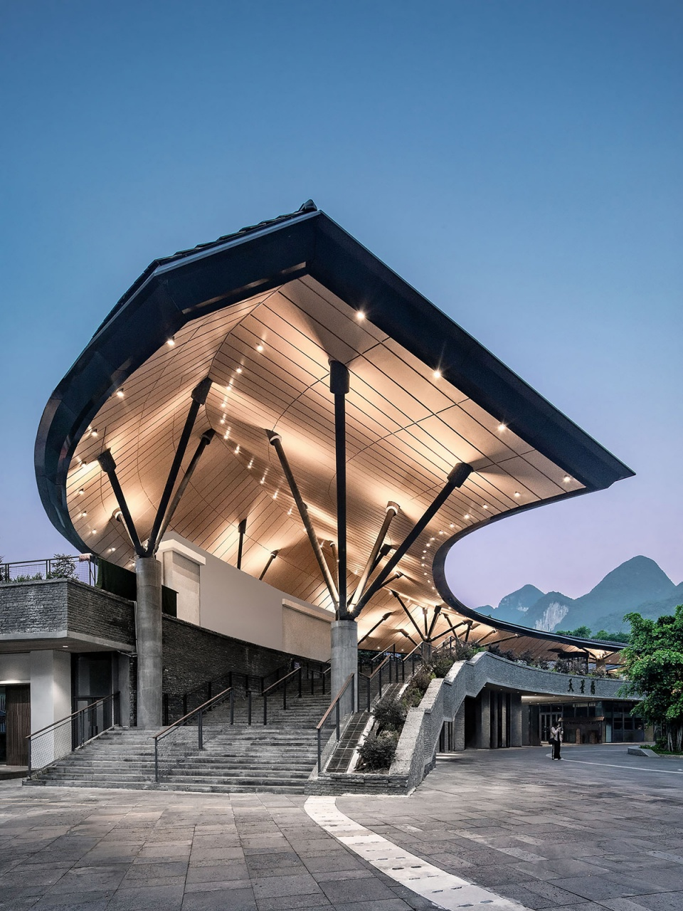 Unveiling the Stunning Tourist Center of Huangguoshu Scenic Area - A ...
