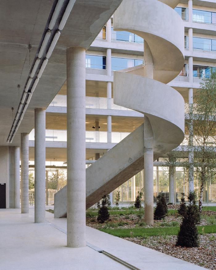 Architectural Marvel Unveiled: Bruther's Futuristic Living Spaces and ...