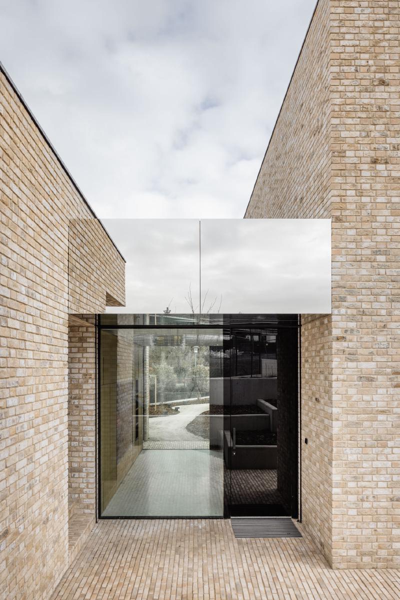 Breaking Ground with Brick: Architekti Mikulaj & Mikulajová's ...