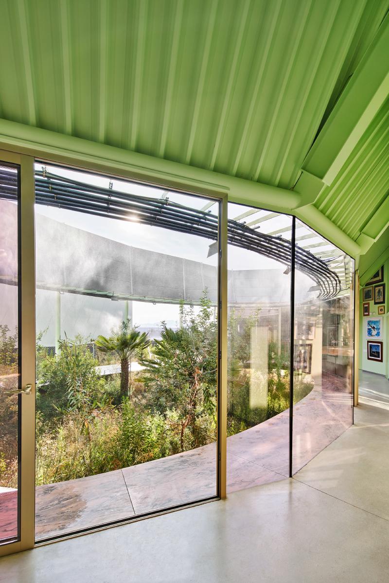 Revolutionary Rambla Climate-House: Architects Jaque and Del Castillo ...