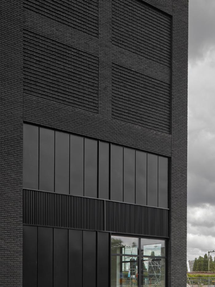 Embracing Uncommon Vision: Urban Oasis Emerges on Oostenburgereiland ...