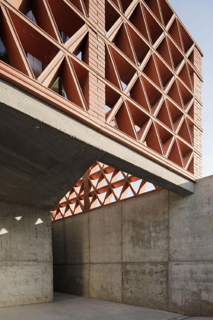 Unveiling the Inspirational Space: Soledad Sevilla Artist Studio by ...