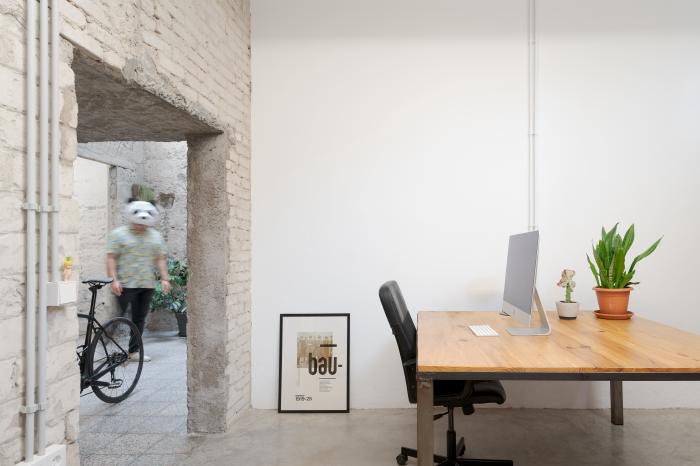 Experience the Bold Simplicity of XStudio's Naked House Design ...